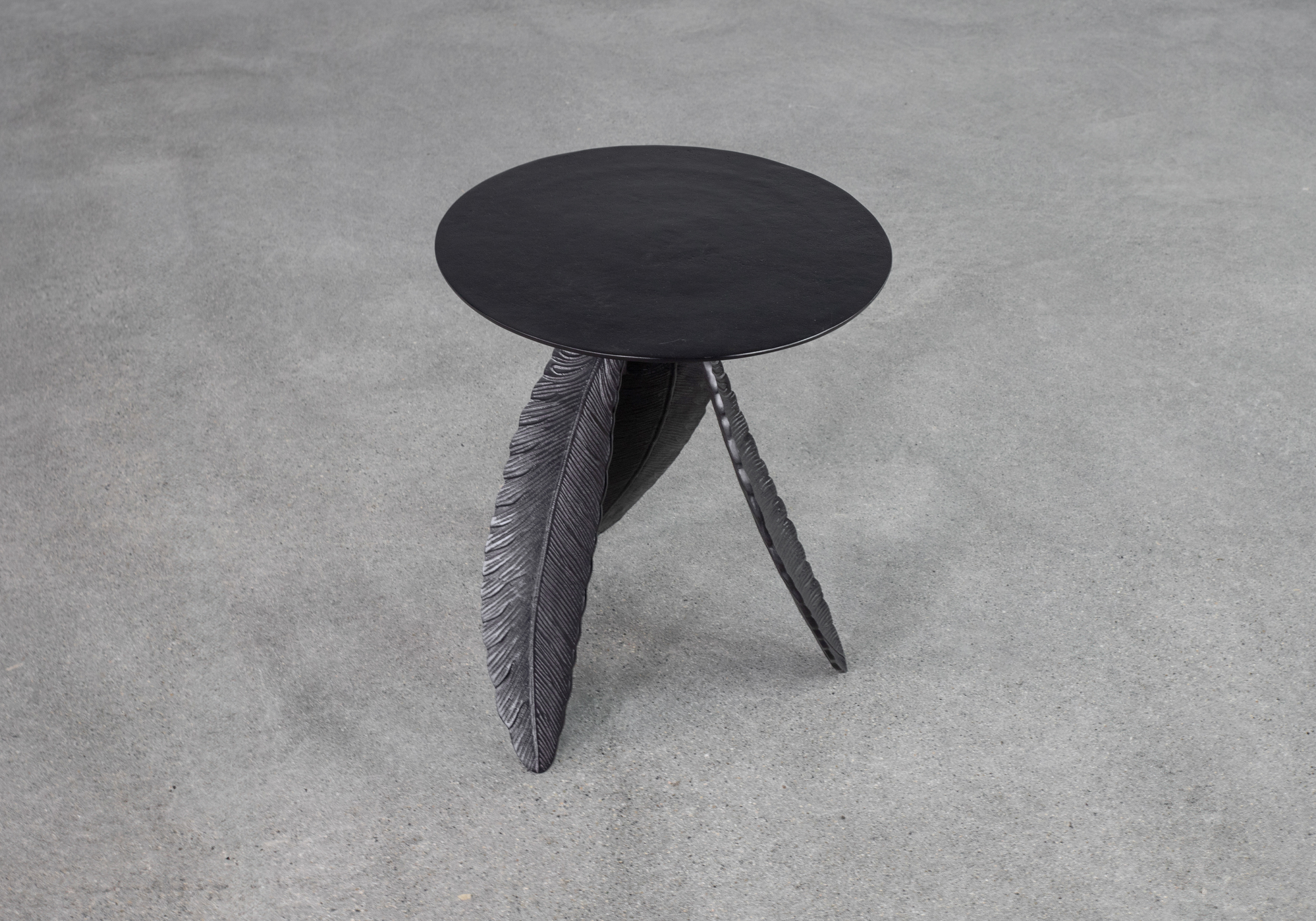 Feather Black Metal Round End Table | Muse & Merchant